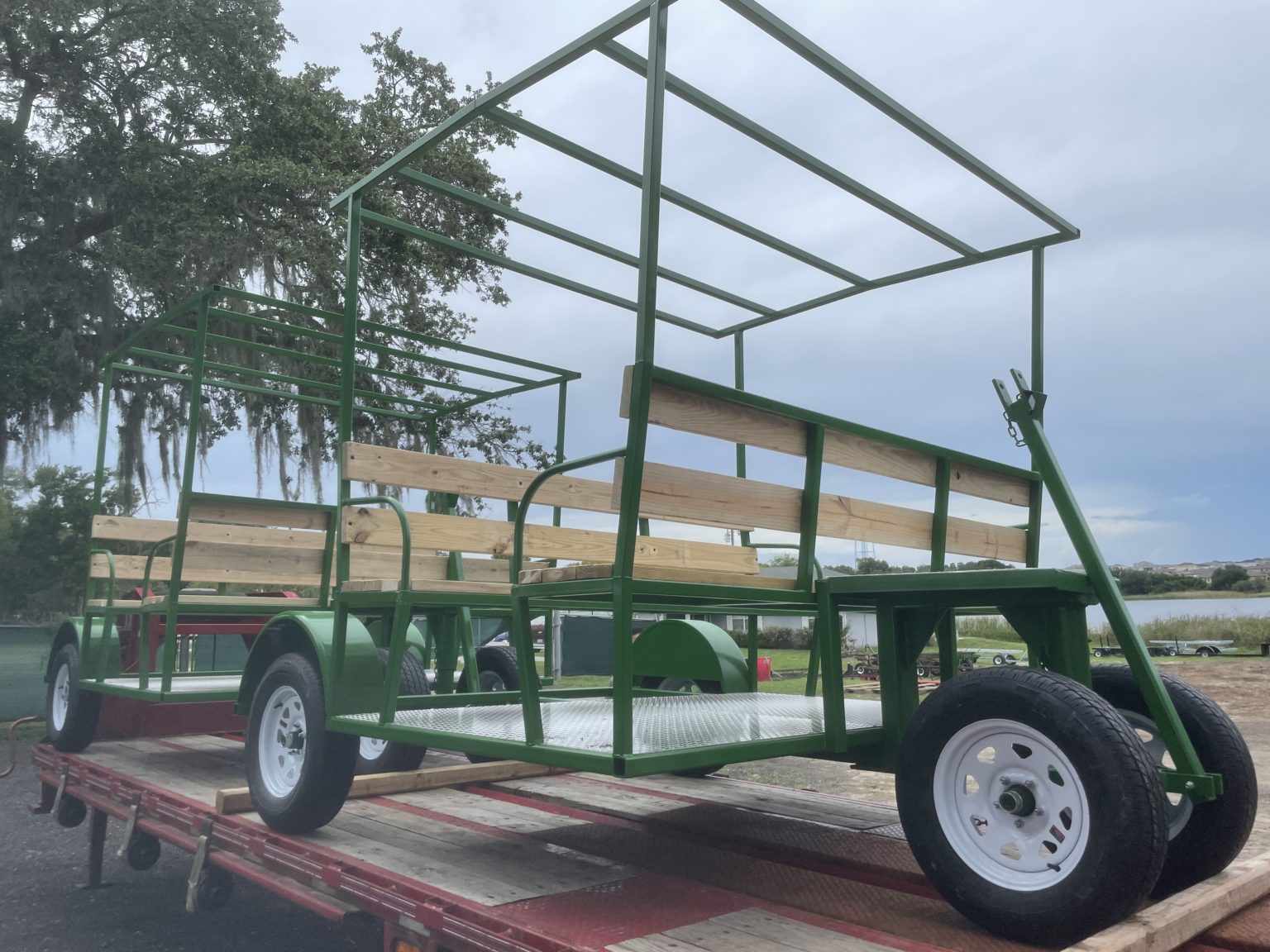 People Movers | Agricultural Equipment in Minneola