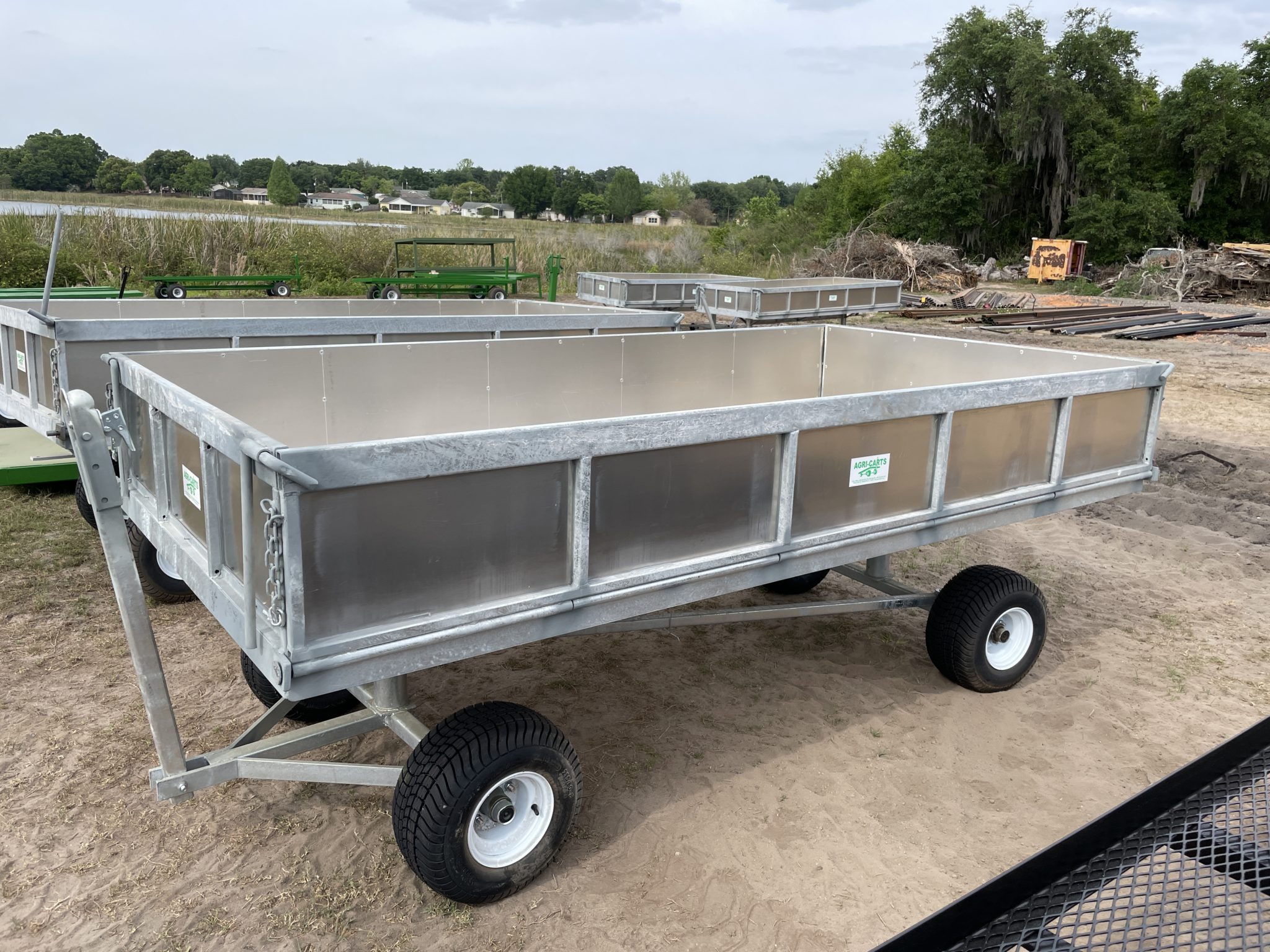 Wagons, Trailers, and Mixers | Agricultural Equipment in Minneola